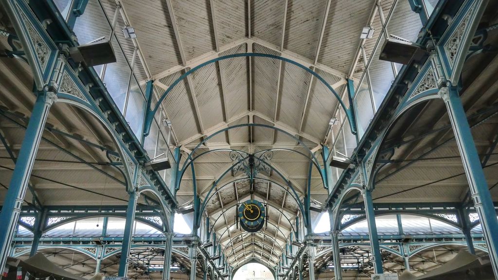 Les Halles et le marché – Touriste d'un jour