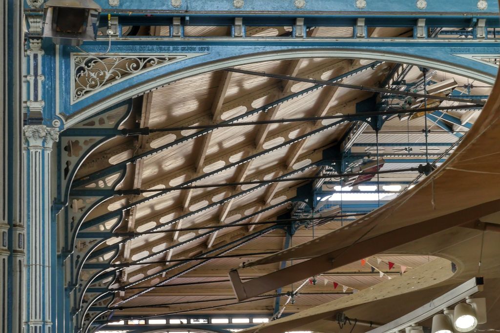 Les Halles et le marché – Touriste d'un jour